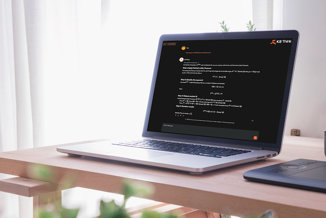 UAE představily vlastní AI model K2 Think,chtějí konkurovat OpenAI a DeepSeeku